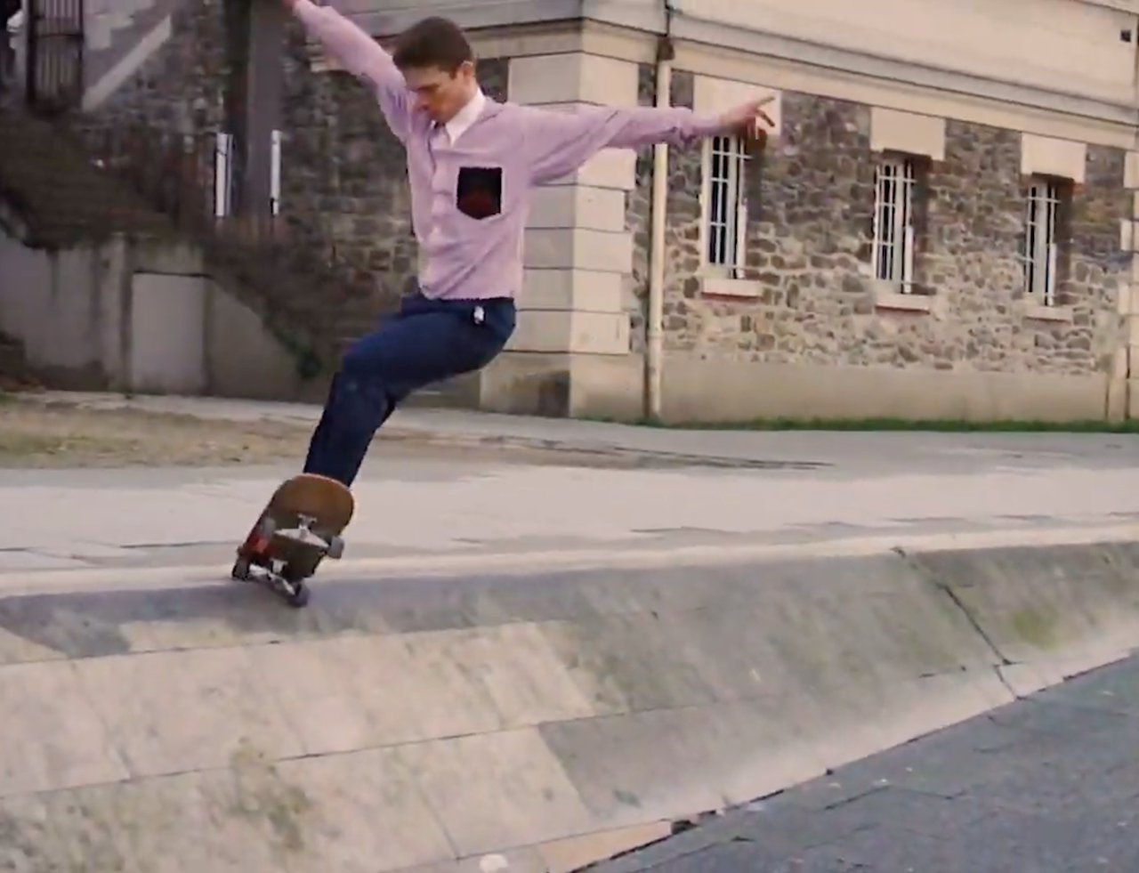 Désir's "Spirit of Ecstasy" – place.tv