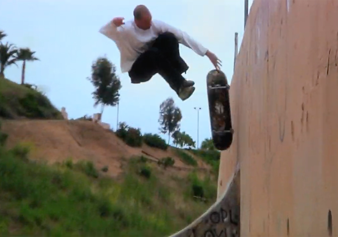 Aaron Loreth for Limonsine – place.tv